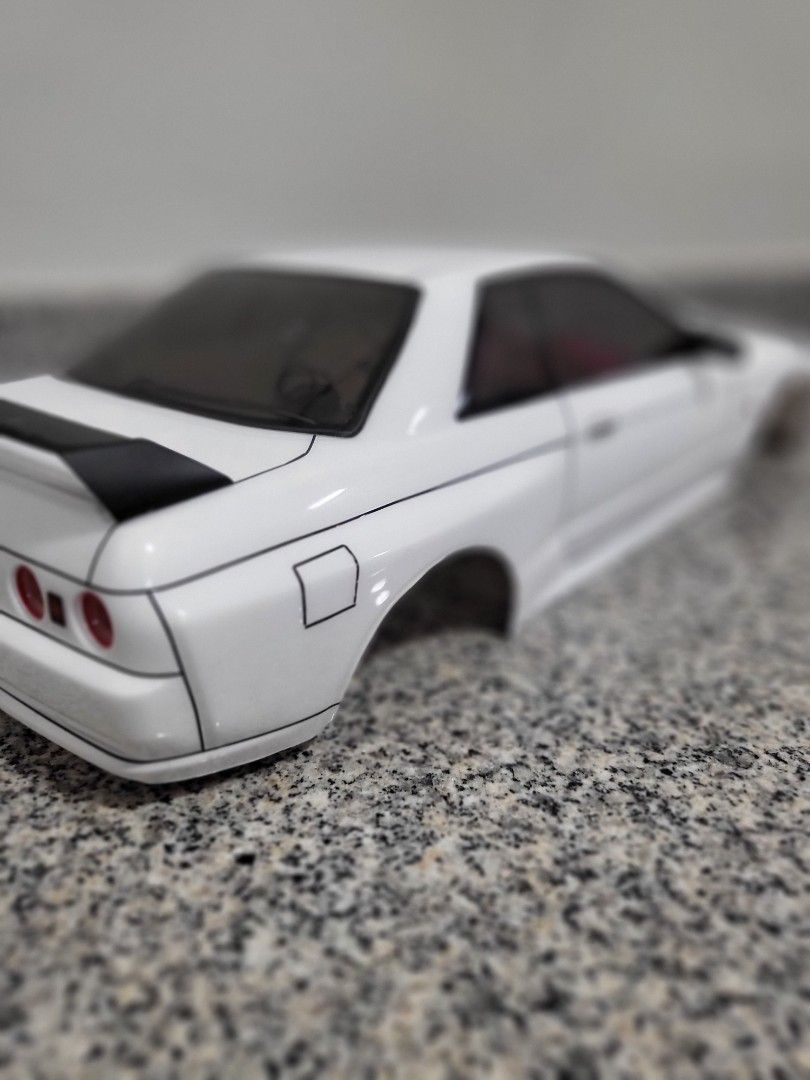 1/10 Tamiya R32 bodyshell with light bucket for Tt01 chassis, Hobbies & Toys, Toys & Games on ...