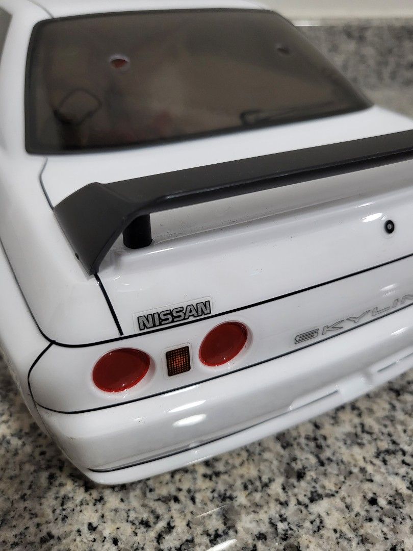 1/10 Tamiya R32 bodyshell with light bucket for Tt01 chassis, Hobbies & Toys, Toys & Games on ...