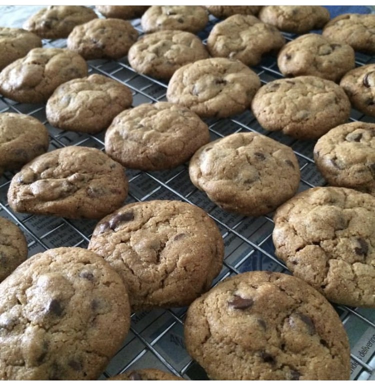 Al Chocolate chip Cookies, Food & Drinks, Homemade Bakes on Carousell