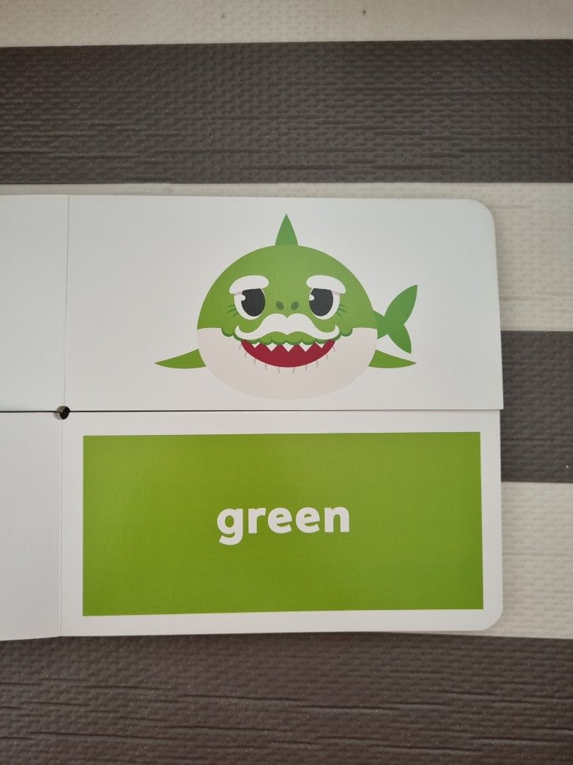 Baby Shark Colours Book / Buku anak, Buku & Alat Tulis, Buku Anak-Anak ...