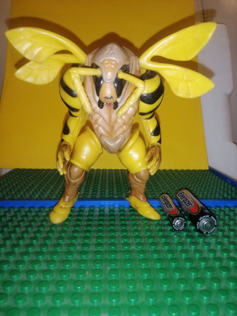Bandai MMPR Mighty Morphin Power Rangers Evil Aliens Grumble Bee ...