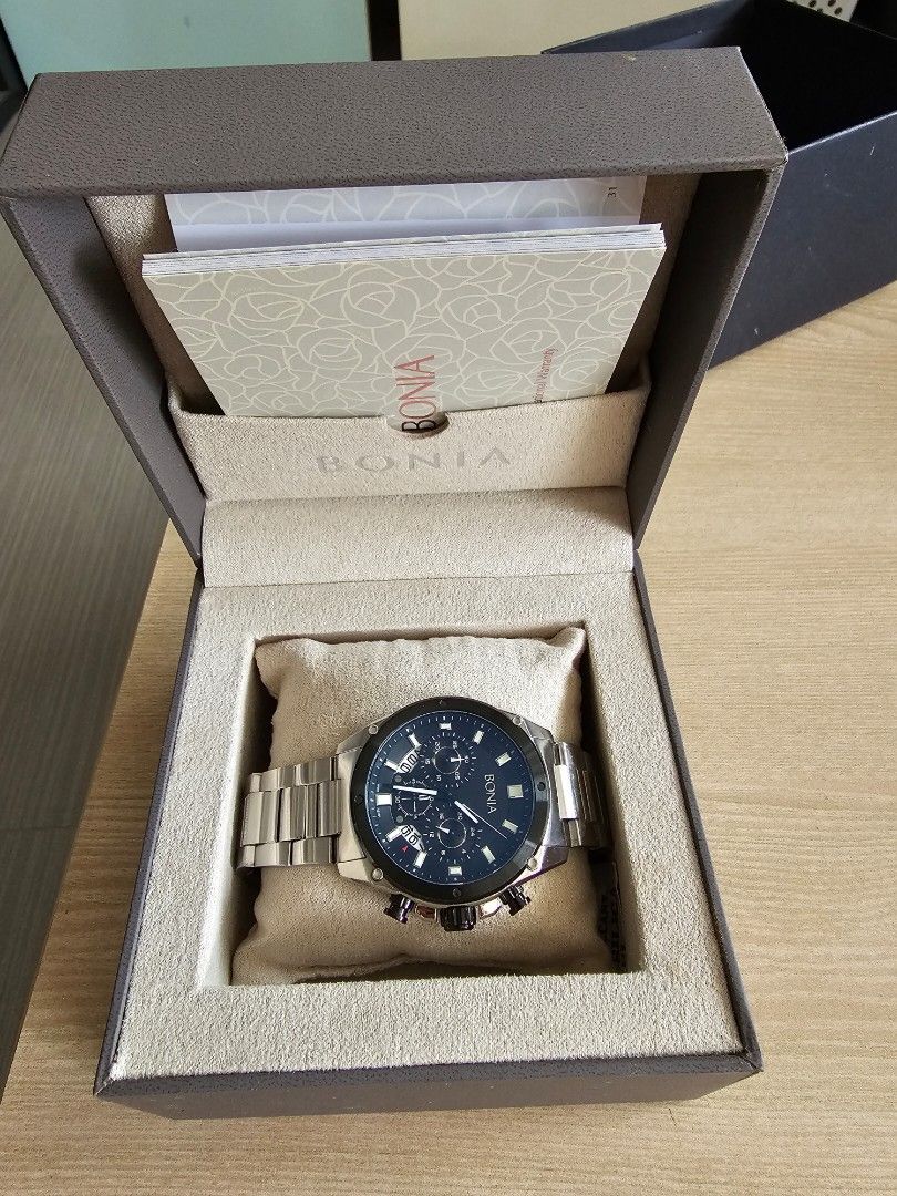 Bonia Men's Watch, Luxury, Watches on Carousell