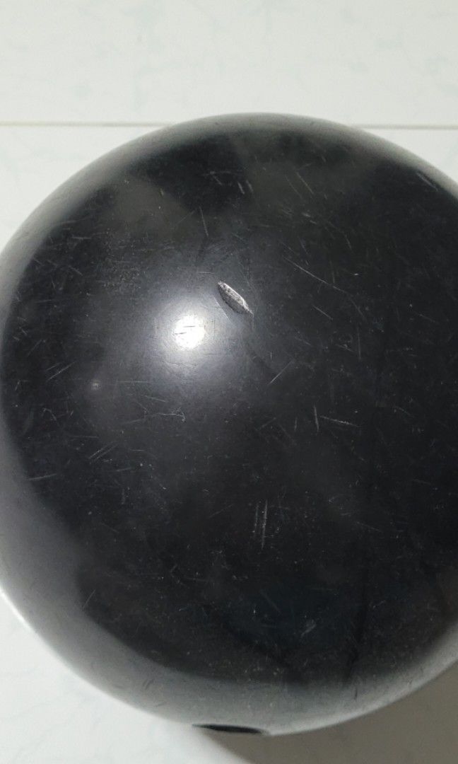 Brunswick Black Beauty 14.2lbs Bowling Ball, Sports Equipment, Sports ...
