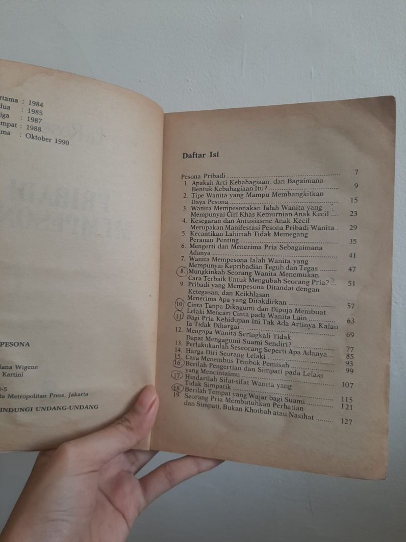 Buku La Rose Pribadi Mempesona, Buku & Alat Tulis, Buku di Carousell