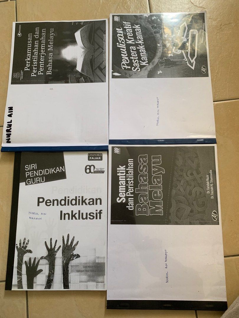 Buku rujukan bahasa melayu, Hobbies & Toys, Books & Magazines ...