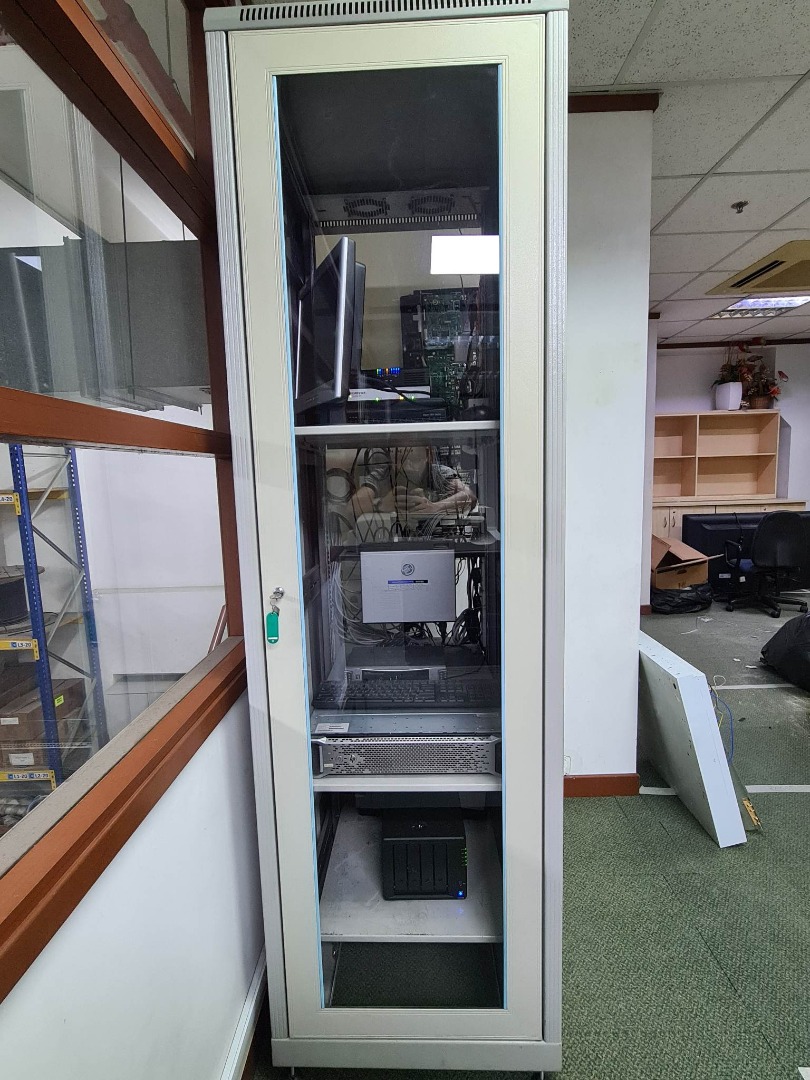 Computer Server Rack, Computers & Tech, Office & Business Technology on ...
