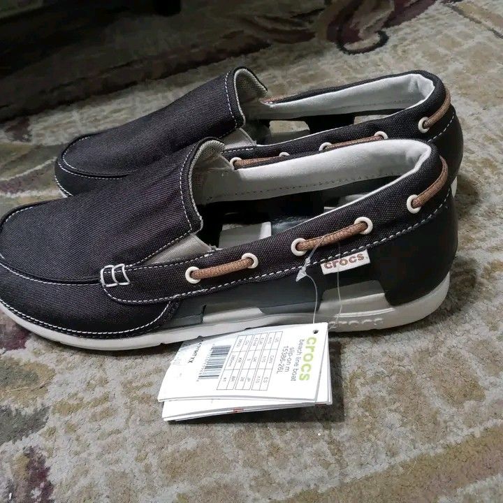CROCS SHOES FOR MEN, Men's Fashion, Footwear, Casual Shoes on Carousell