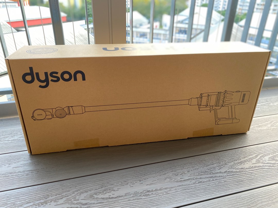 Digital Slim Dyson Fluffy v8, TV & Home Appliances, Vacuum Cleaner ...