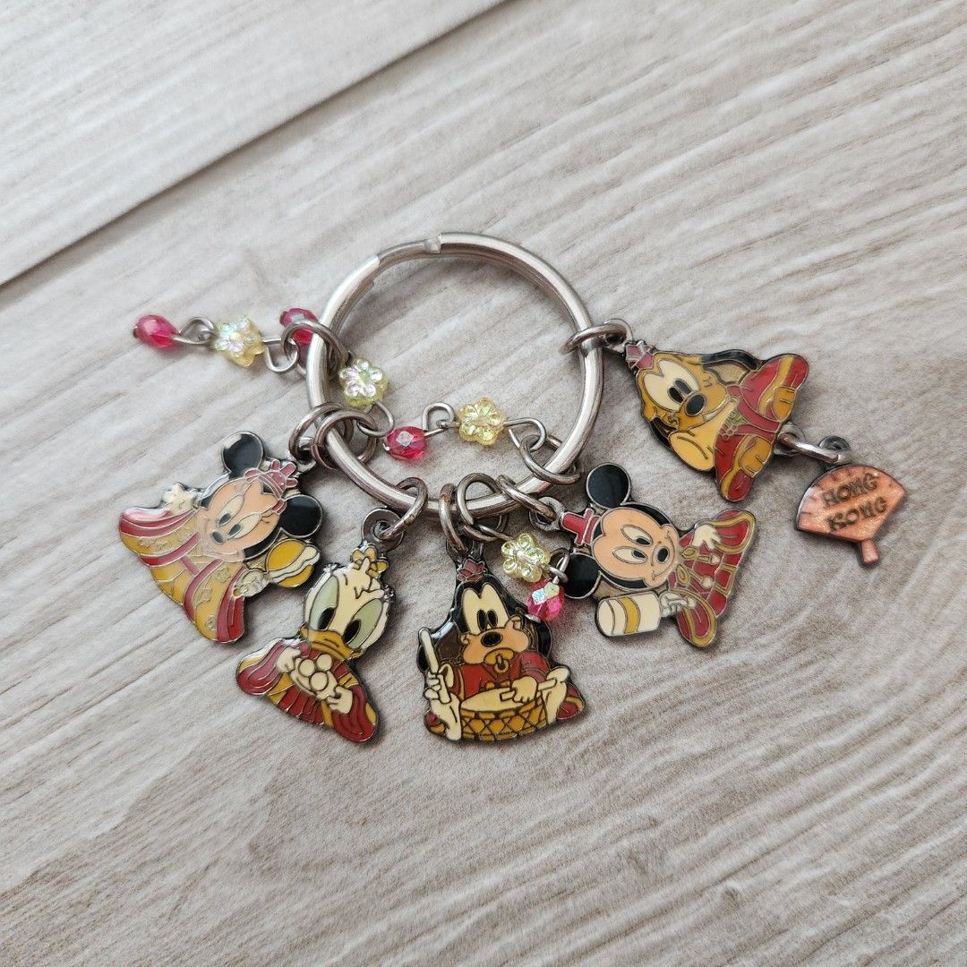 Disney Store Mickey Mouse and Friends Keychain lot of 9, Hobbies & Toys ...