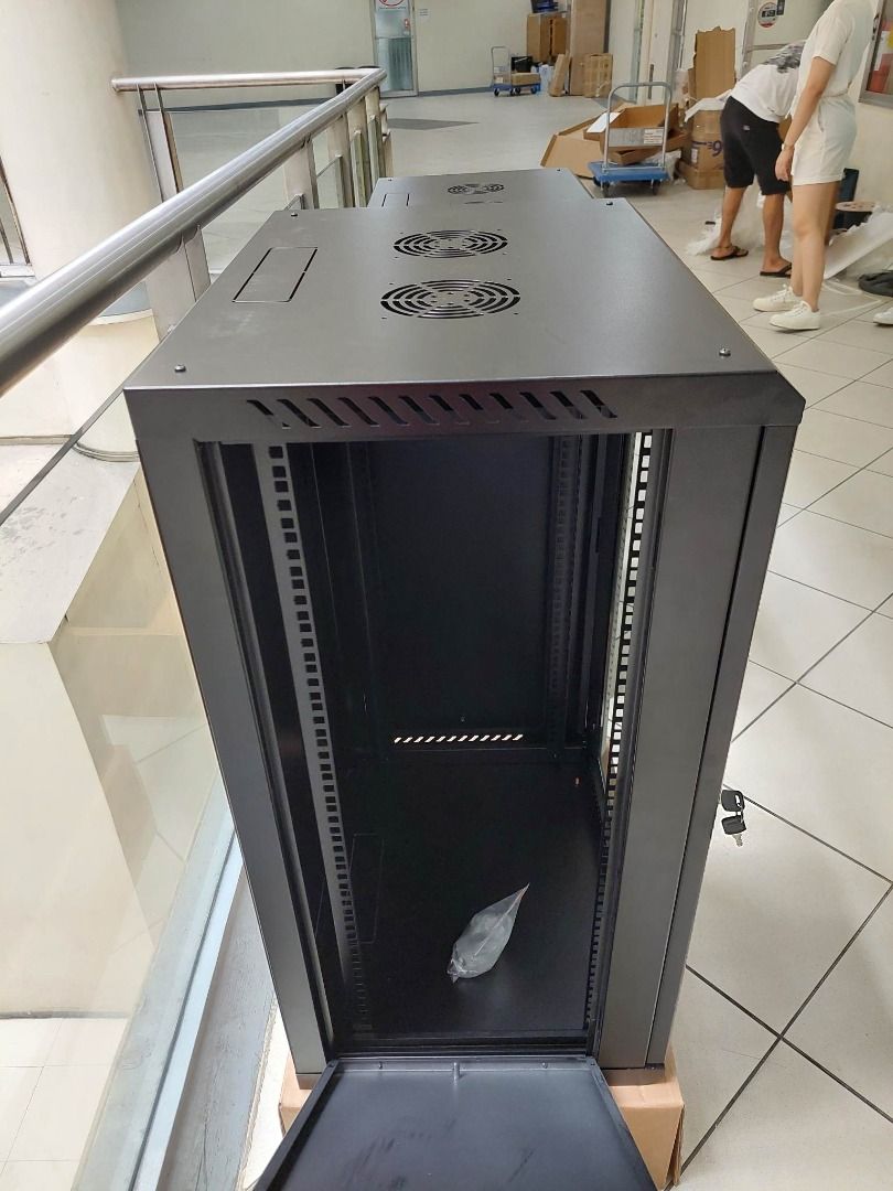 D-Tech 18U Wallmounted Data Cabinet W=600x D=450x H=3FT 3ft IDF ...