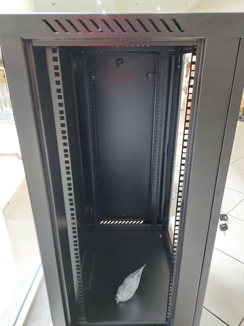 D-Tech 18U Wallmounted Data Cabinet W=600x D=450x H=3FT 3ft IDF ...