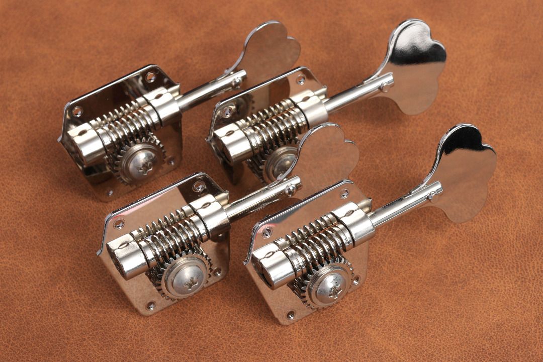 Fender Pure Vintage Bass Tuning Machince Set, Hobbies & Toys, Music ...