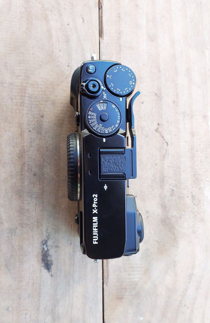 Fuji XPRO 2 body, Photography, Cameras on Carousell