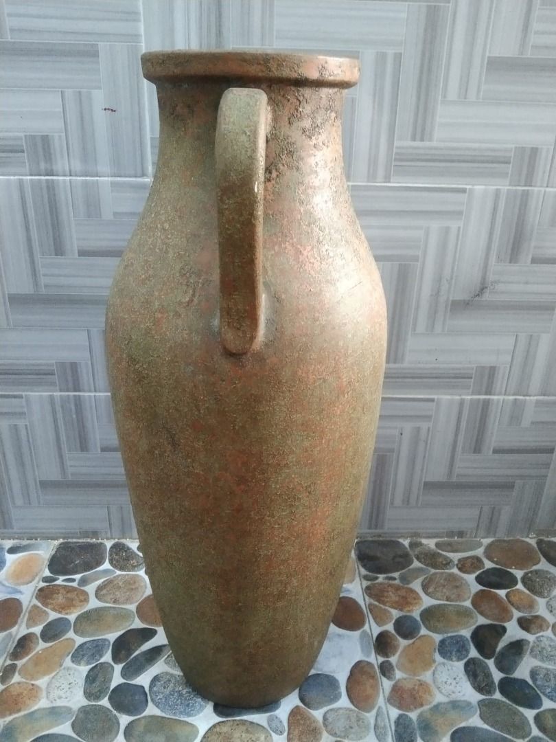 Guci Gerabah Primitif Kuno Jadul Antik on Carousell