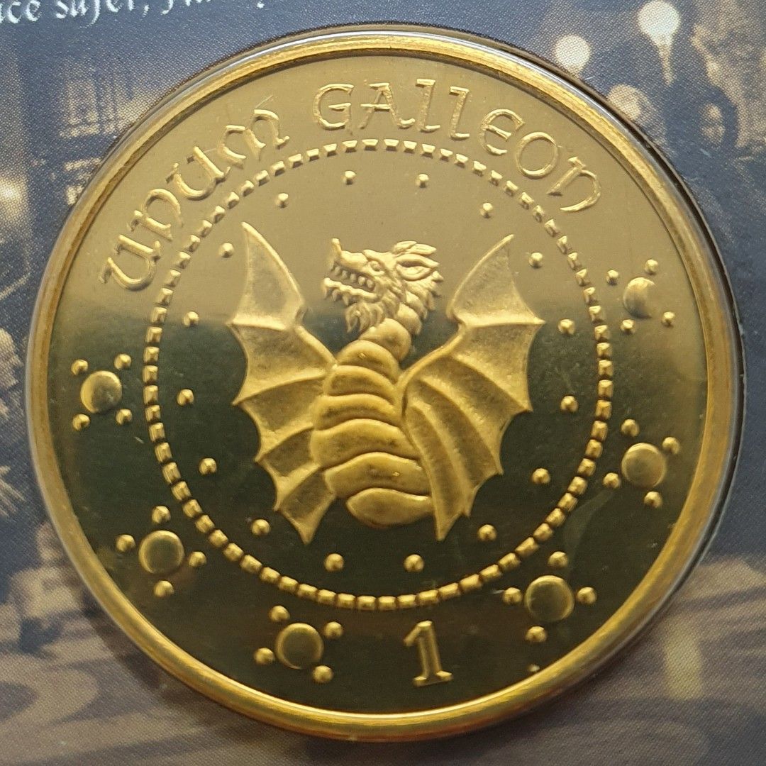 Harry Potter Movie coin & Isle of Man 1 Crown, Hobbies & Toys ...