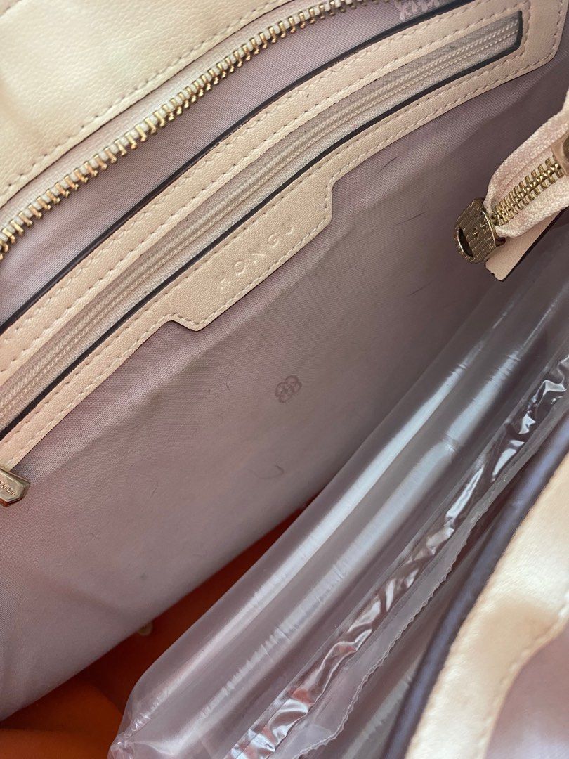 Hongu Tote bag, Women's Fashion, Bags & Wallets, Tote Bags on Carousell