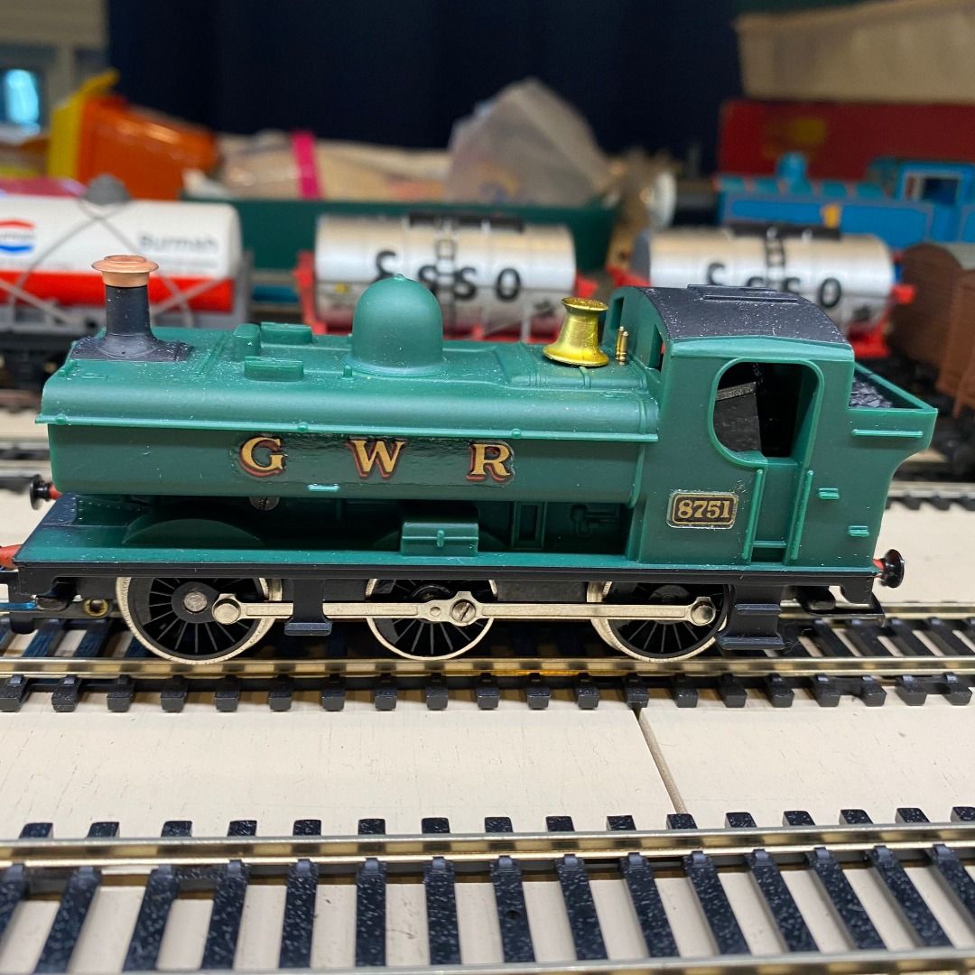 Hornby Train - Pannier Tank engine 57XX (L85), Hobbies & Toys ...