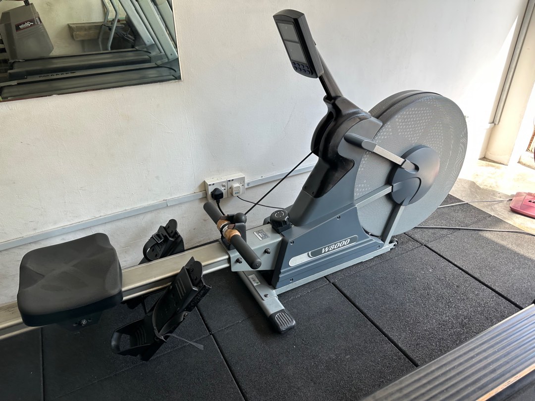 Johnson rower, Sports Equipment, Exercise & Fitness, Cardio & Fitness ...