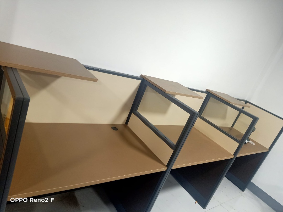 LAMINATED OFFICE MODULAR PARTITION WITH GLASS / OFFICE FURNITURE ...