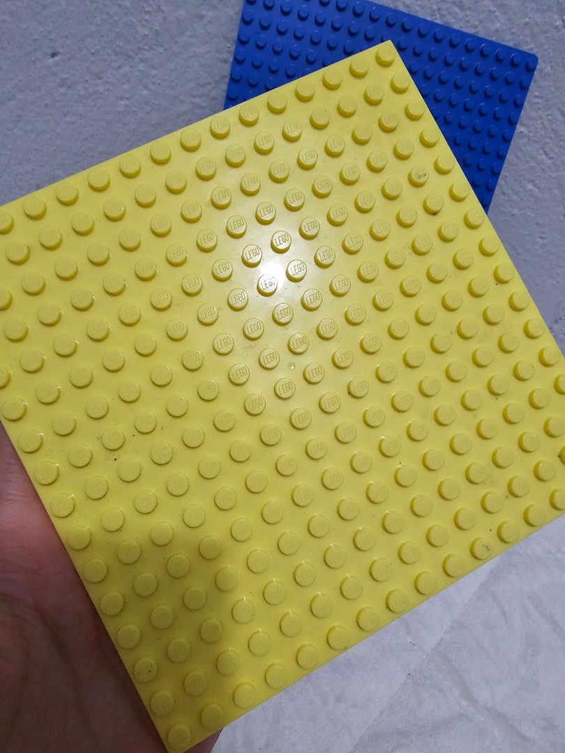 LEGO Base plate set (16x16 and 26x18) on Carousell