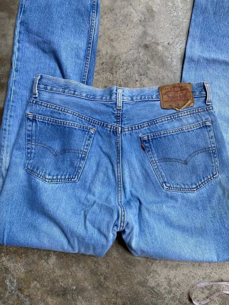 Levi’s 501 vintage (saiz 36), Men's Fashion, Muslim Wear, Tops on Carousell