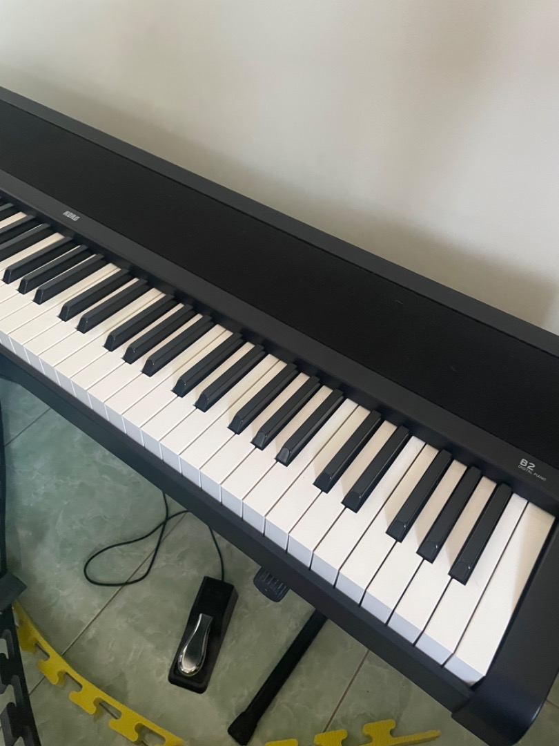 Like new Korg B2 Black digital piano, Hobbies & Toys, Music & Media ...
