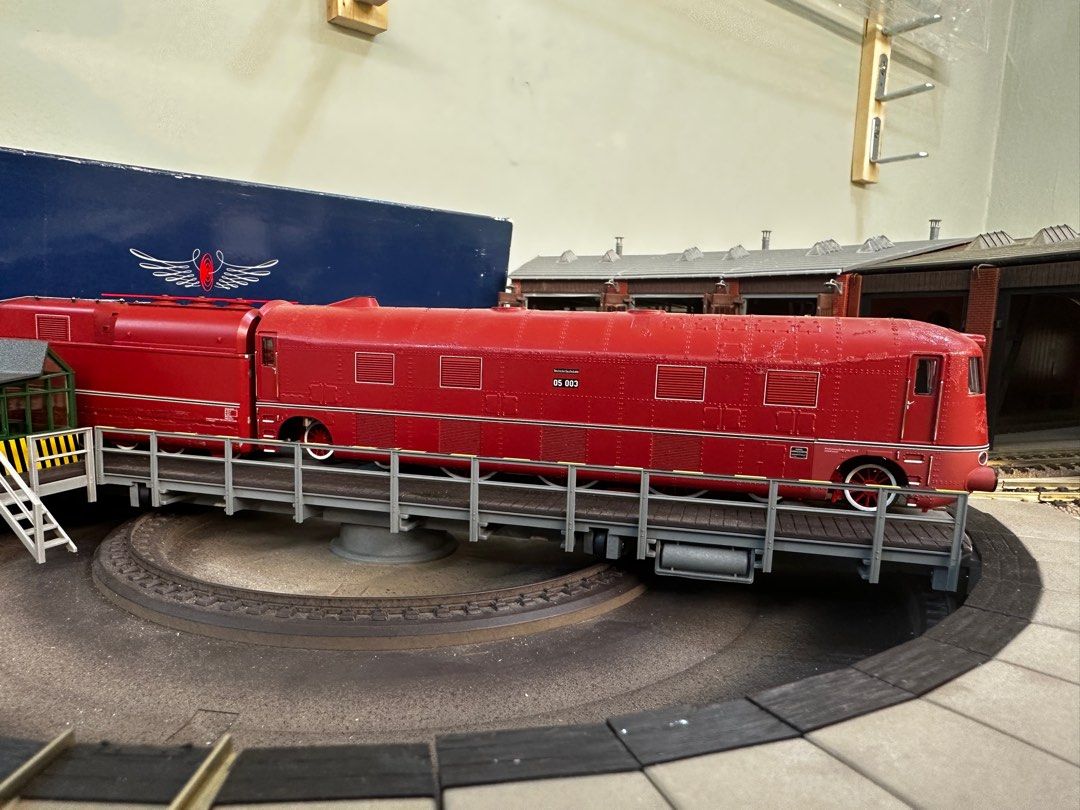 Liliput Steam Loco DR05 Stromlinien-Schnellzuglokomotive EPII, Hobbies ...