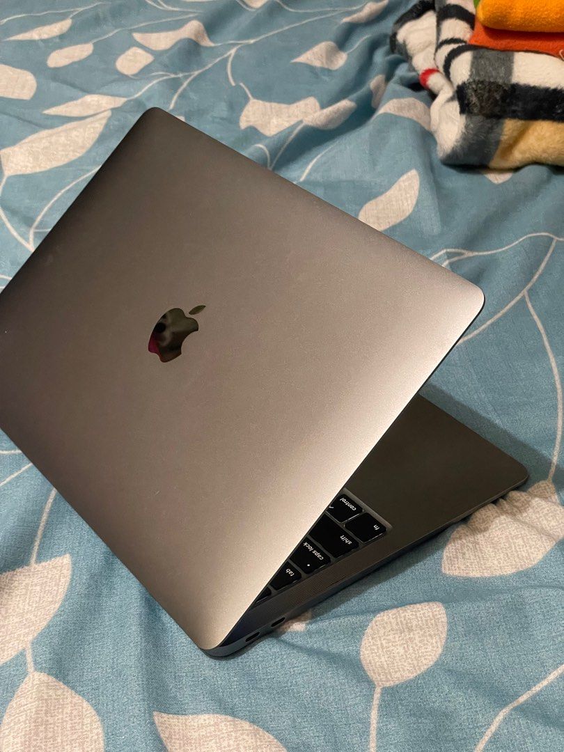 macbook air 2020 intel i3 8gb 256gb ssd macos ventura, Computers & Tech ...