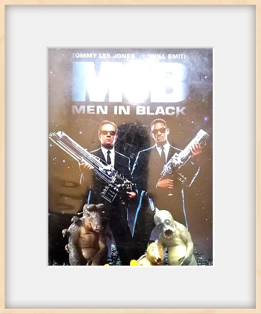 Men In Black. Original Old school VHS, Hobbies & Toys, Music & Media ...