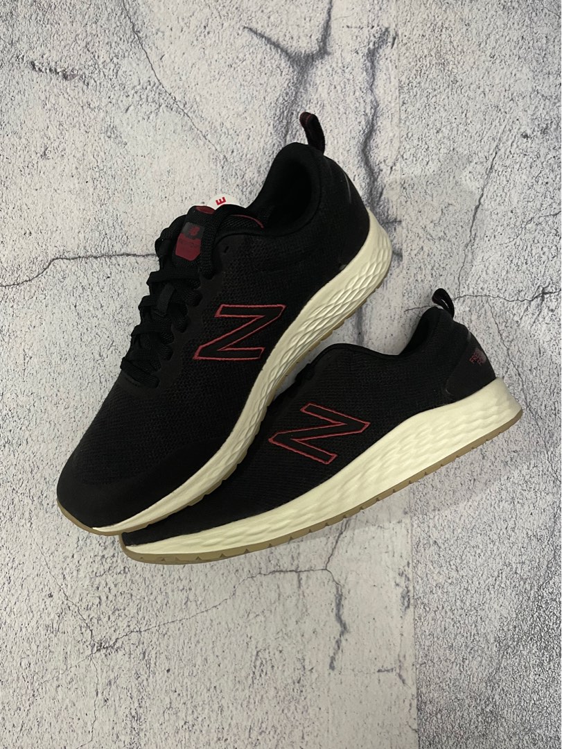 New balance maris running on Carousell