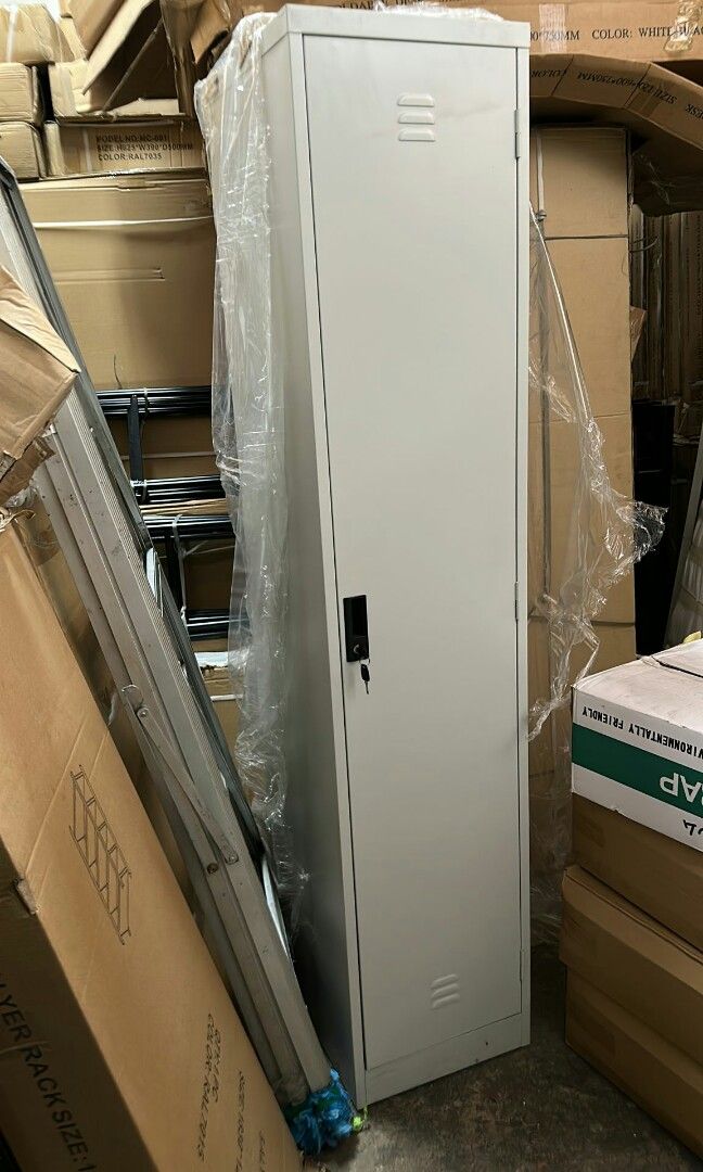 New display set..1 door locker with cloth hanger. key lock only $90, no ...