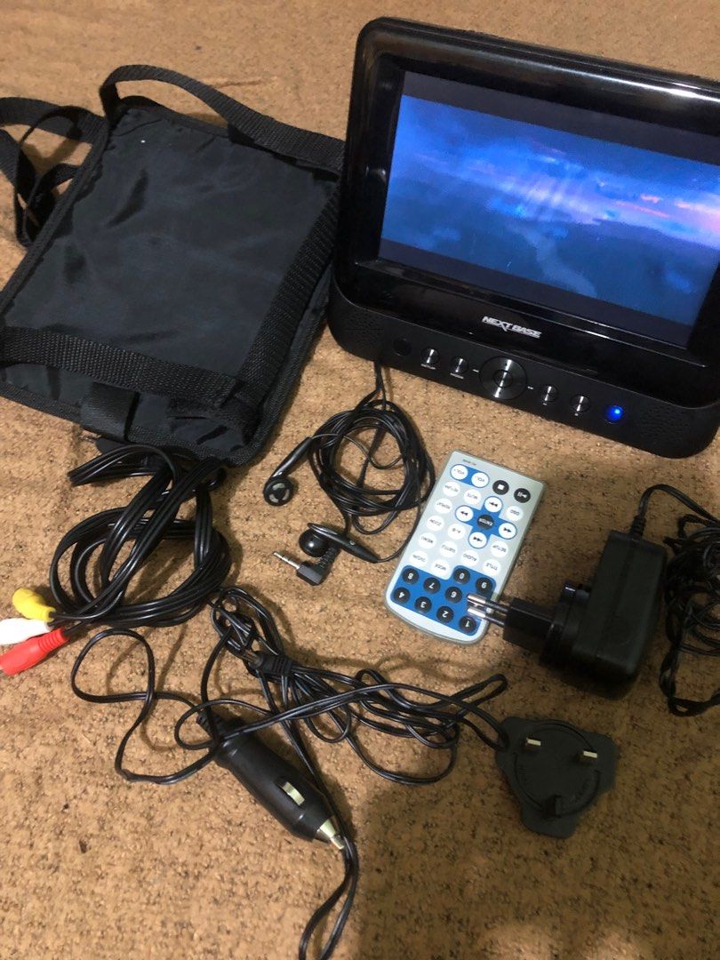 Nextbase portable dvd player complete set on Carousell