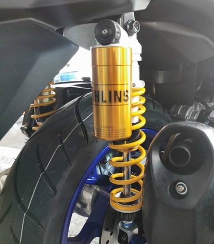 OHLINS XMAX YA014 RACING BRAND NEW LIMITED STOCK REAR SUSPENSION SHOCK ...