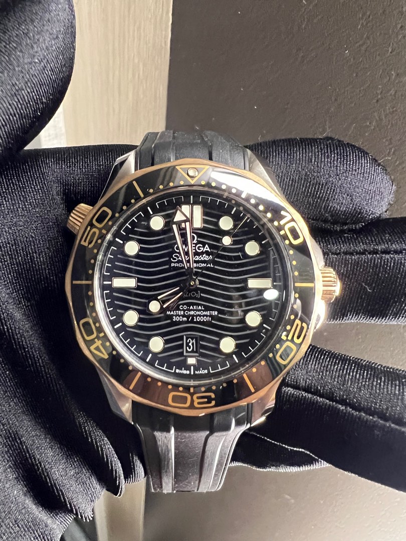 Omega Seamaster Sedna Gold Diver 300m Co-Axial Master Chronometer, Luxury, Watches on Carousell
