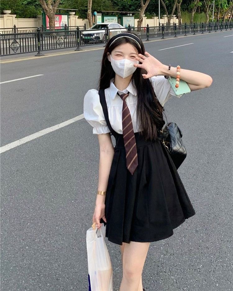 one set korean dress uniform type, Fesyen Wanita, Pakaian Wanita, Gaun ...