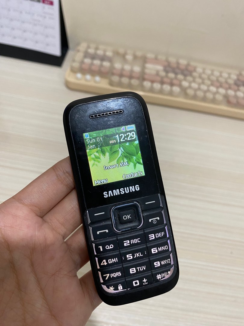 Original Samsung Keypad Basic Phone on Carousell