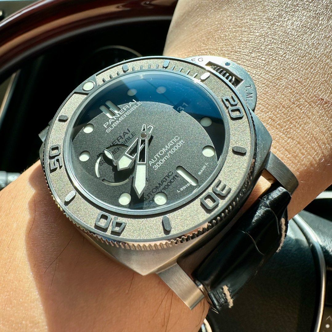Panerai Submersible Mike Horn Edition PAM 984, Luxury, Watches on Carousell