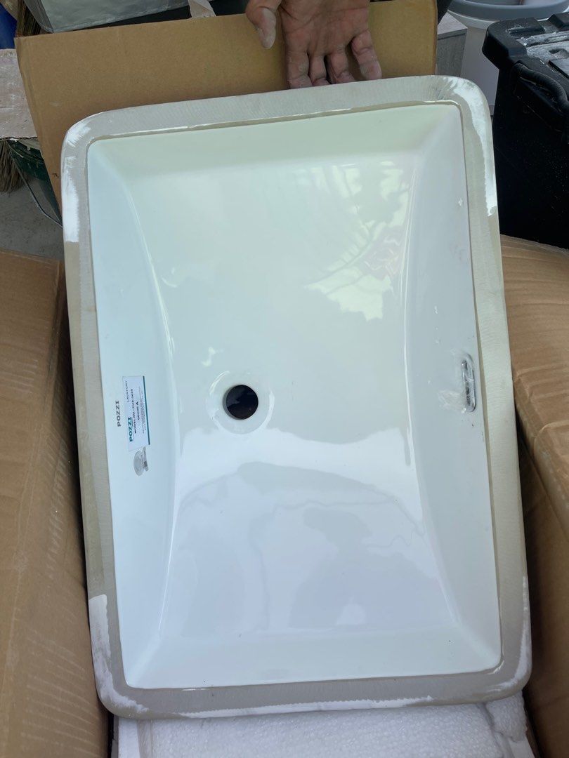 Pozzi bathroom sink on Carousell