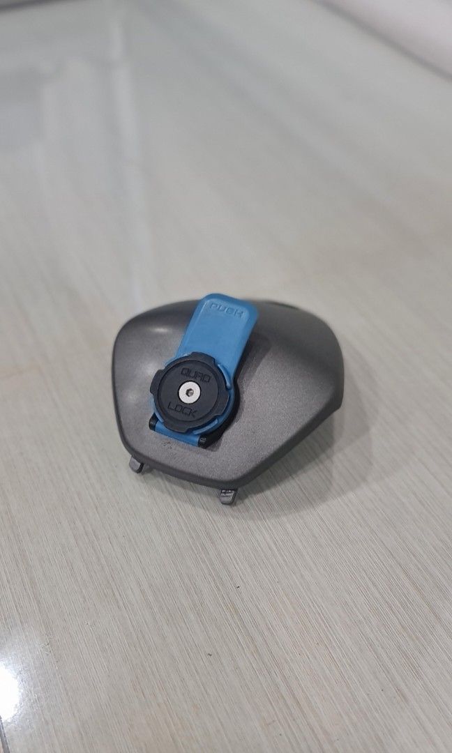 Quad lock for Xmax, Motorcycles, Motorcycle Accessories on Carousell