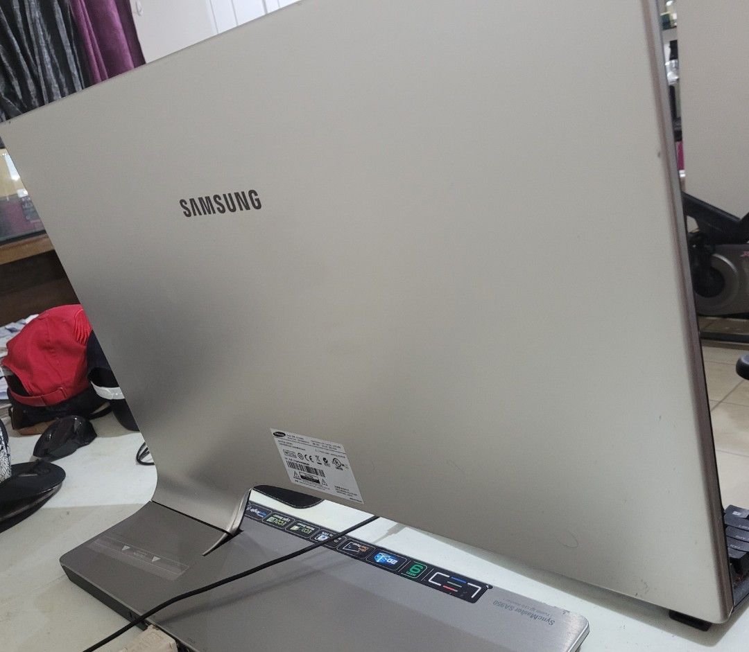 Samsung Full Hd 120hz 3D Led Gaming Monitor 1080p on Carousell