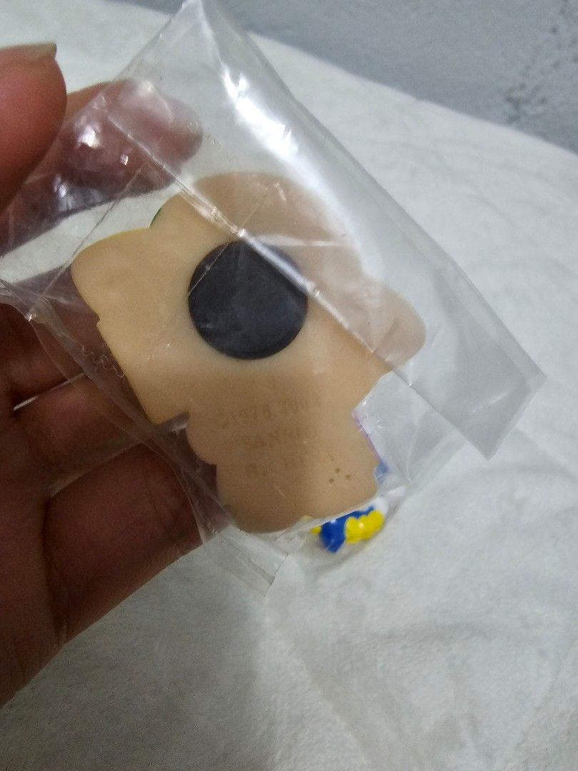 Sanrio Hello Kitty Ref Magnet Set on Carousell