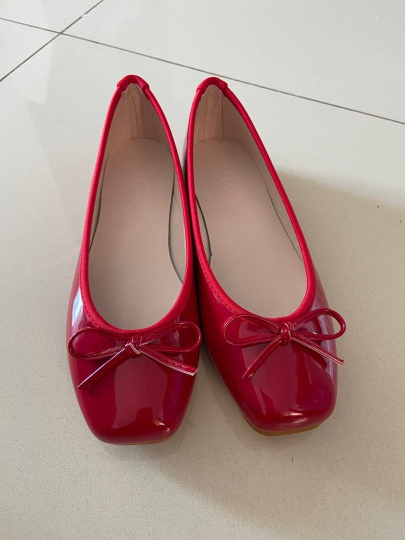 Sappun Basic Red Shoes, Women's Fashion, Footwear, Flats on Carousell