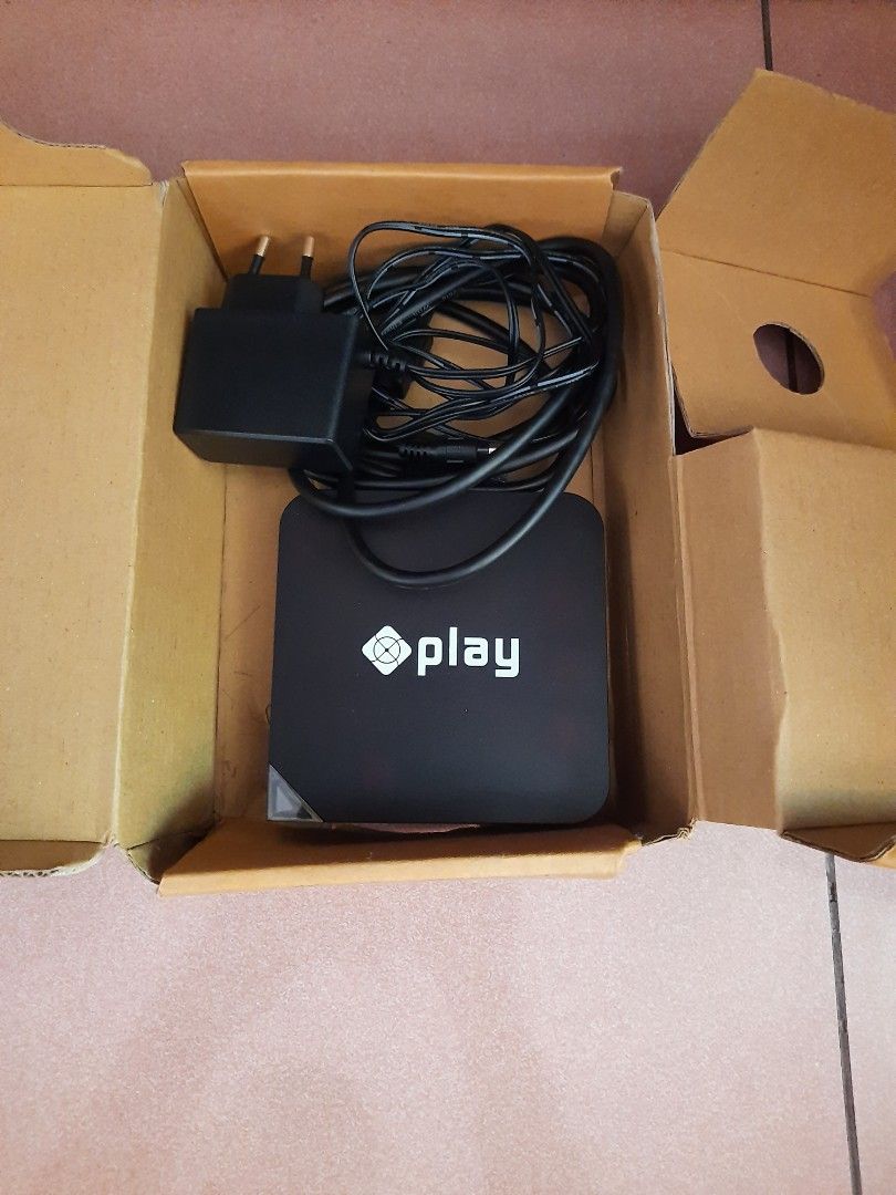 Set Box STB MNC Play ZXV10 B760H, Elektronik, Lainnya di Carousell