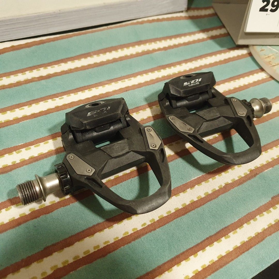 Shimano 105 Pedals (PD-R7000), Sports Equipment, Bicycles & Parts ...