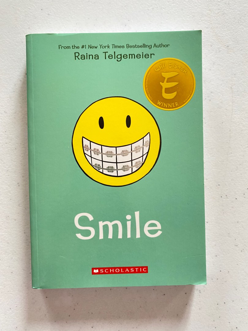 Smile by Raina Telgemeier on Carousell
