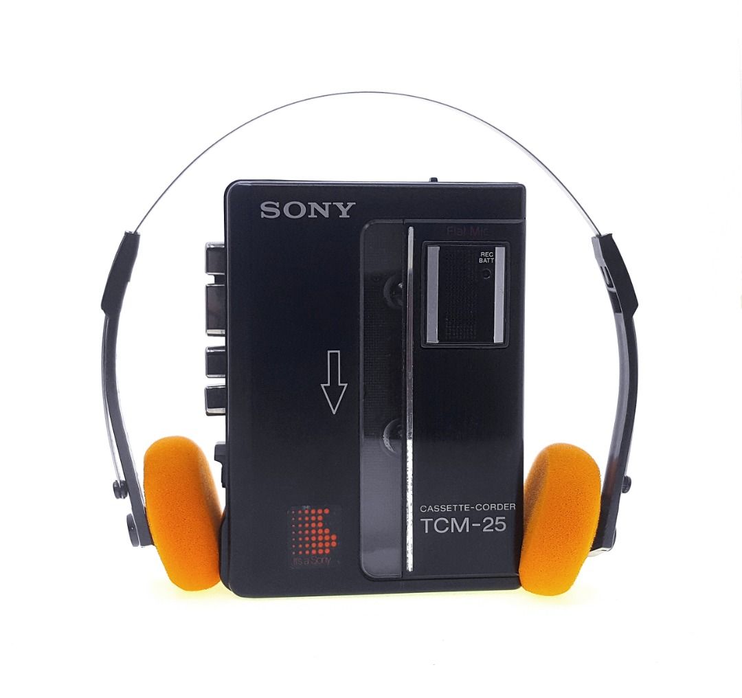 Sony Walkman TCM-25 Cassette Player/Recorder In Excellent Working ...
