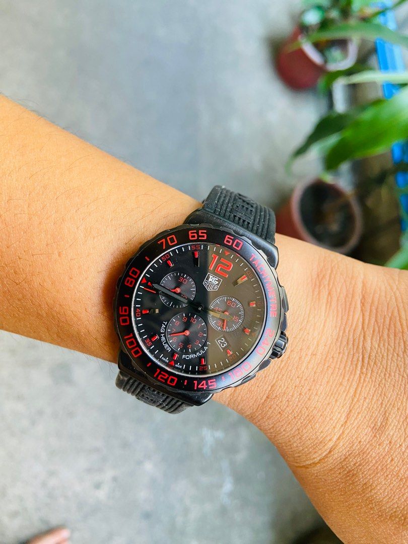 Tag Heuer F1 Chronograph Red/Black Dial, Men's Fashion, Watches ...