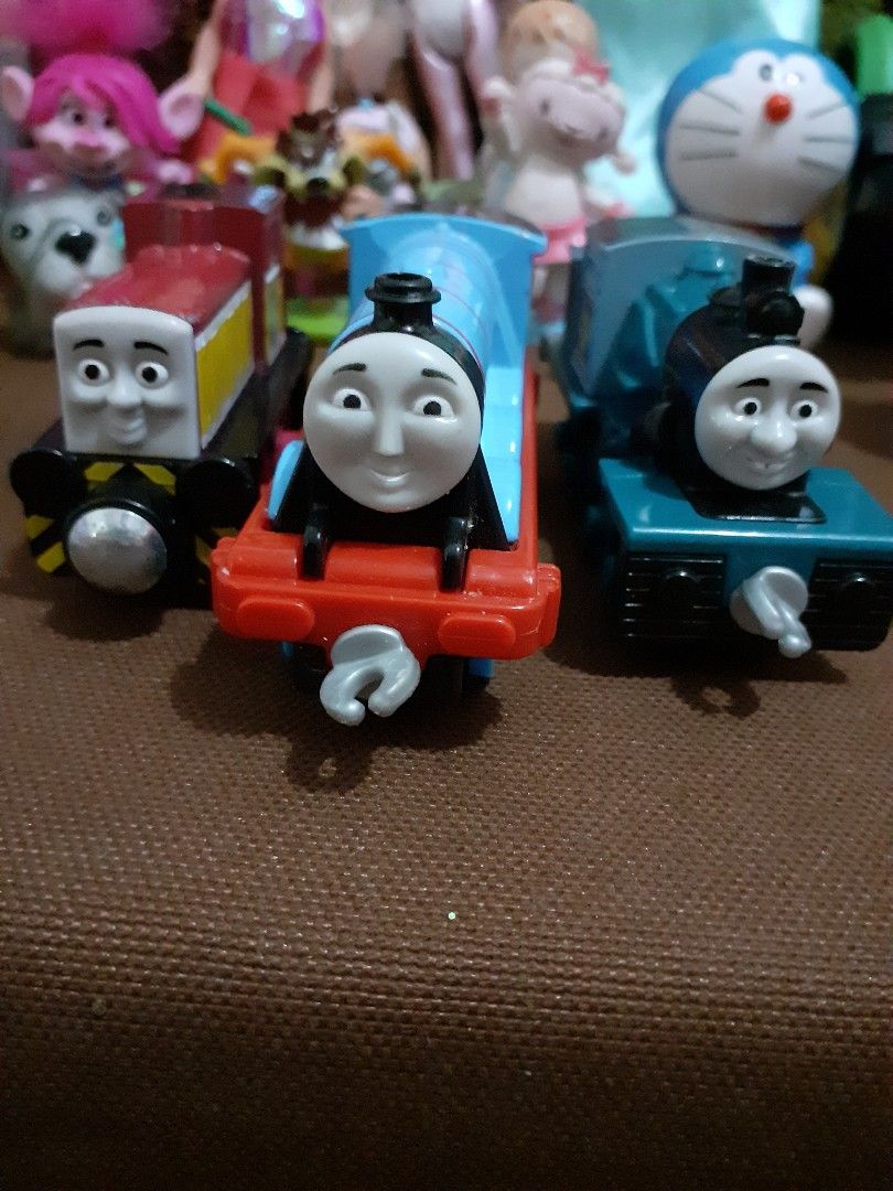 Thomas and friends set, Hobbies & Toys, Toys & Games on Carousell