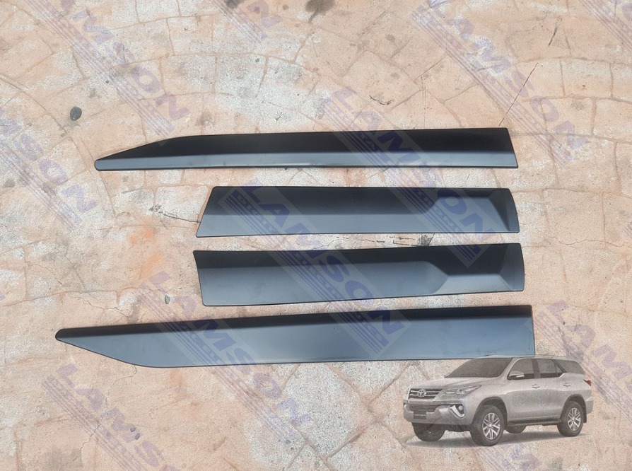 Toyota Fortuner 2nd Generation 2016 - 2022 Door Moulding Door Side Trim ...