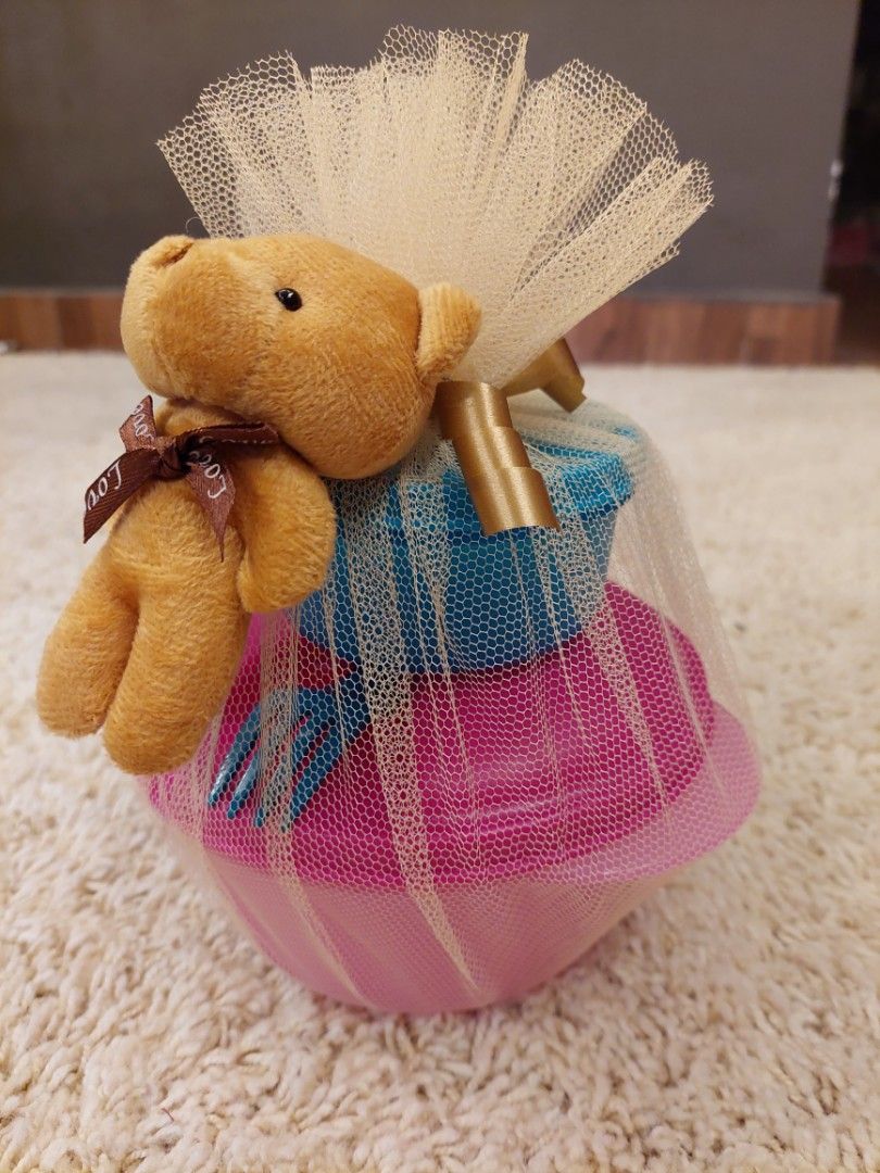 Tupperware Hamper, Hobbies & Toys, Toys & Games on Carousell